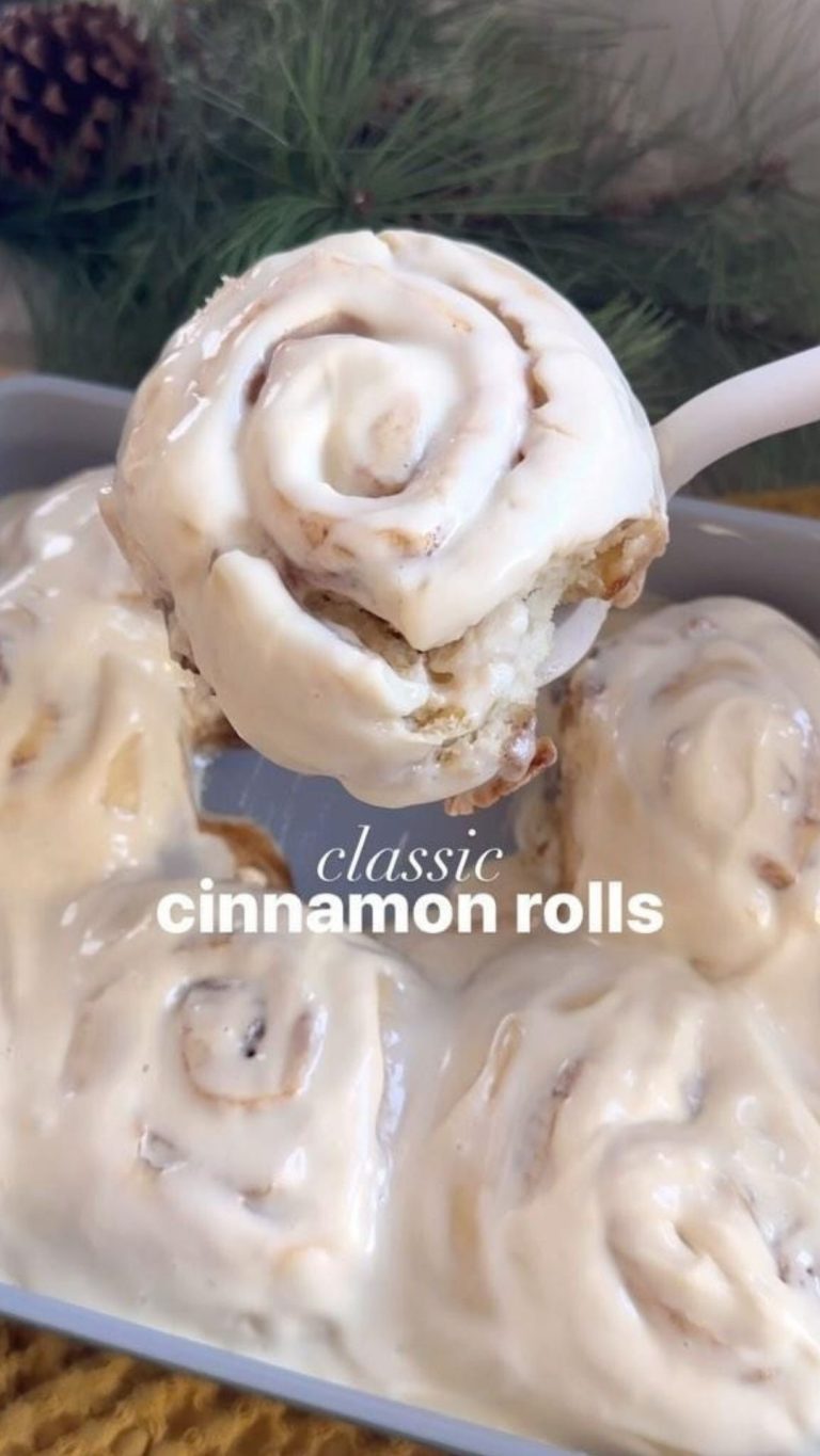 Classic Cinnamon Rolls - 9am Chef