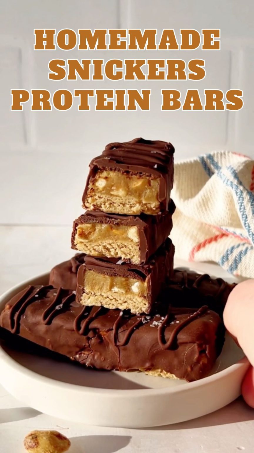 Homemade Snickers Protein Bars - 9am Chef
